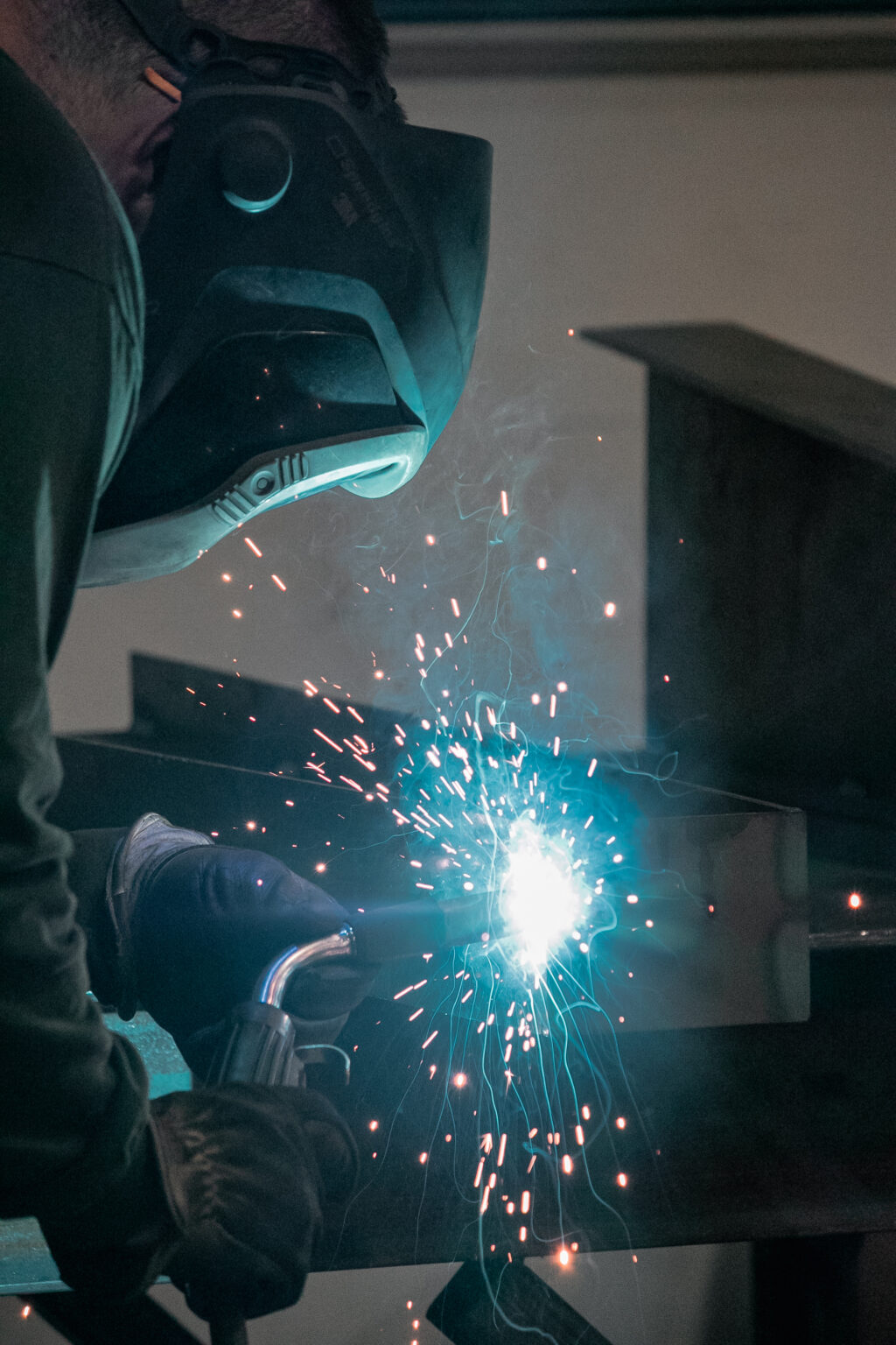 Custom Tool Box Fabrication for Trucks in USA | Stillwell